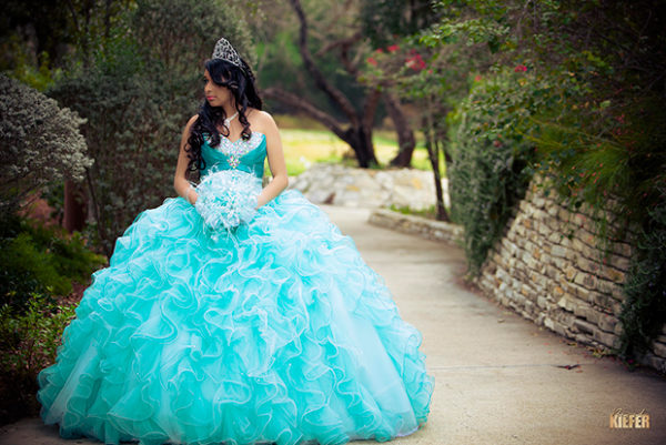 Sulema Gonzalez – Laredo Weddings and Quinces